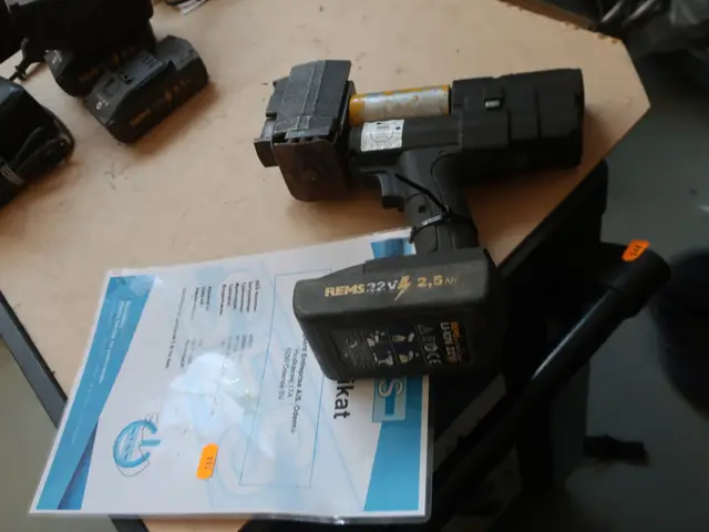 Akku axialpresse REMS med batteri | Odense SV - GulogGratis.dk
