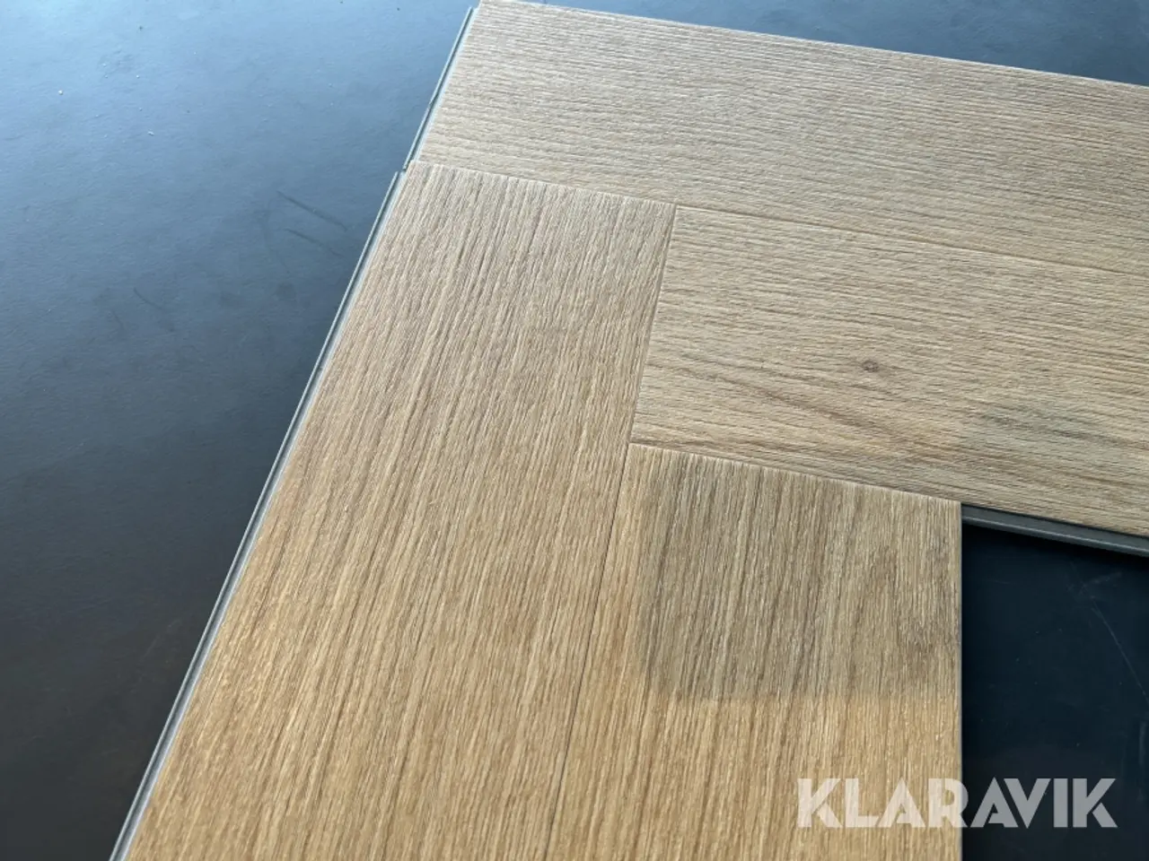 Sildeben spc/vinyl gulv Ege Planen Silence 55 84m2 | Tølløse ...