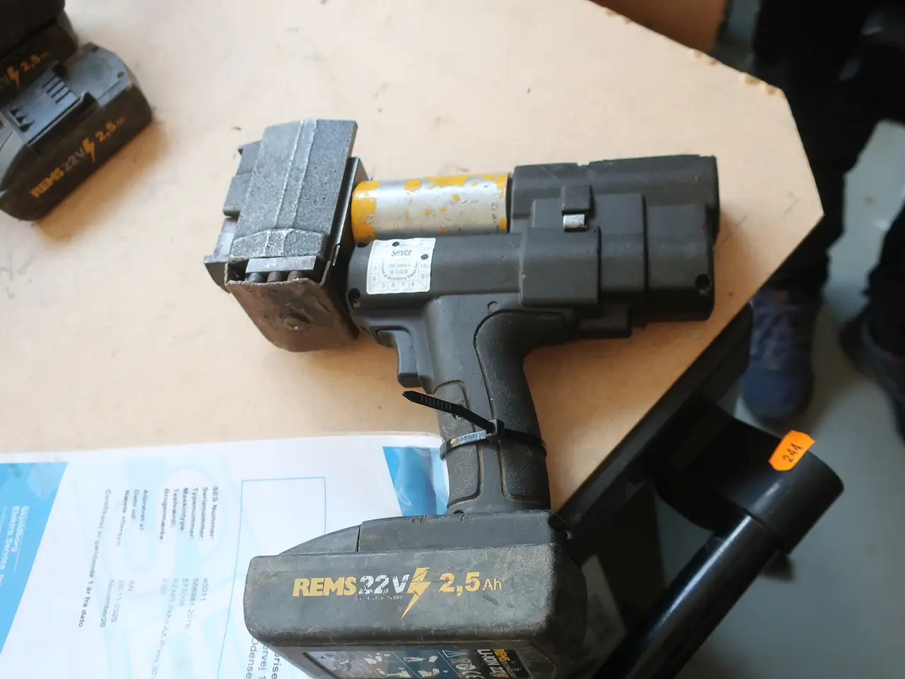 Akku axialpresse REMS med batteri | Odense SV - GulogGratis.dk