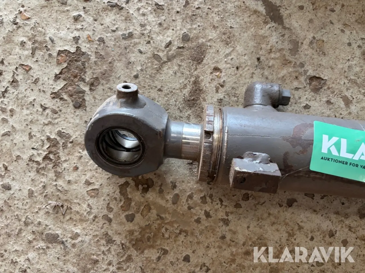 Cylinder passer til volvo 2.5 ton gravemaskine 2017 | Tølløse ...