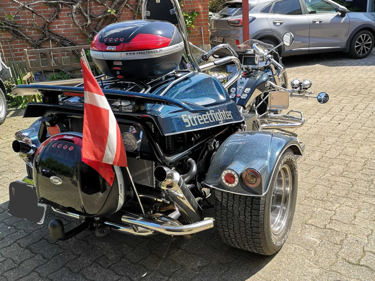 Boom triker fighter | Hjerm - GulogGratis.dk